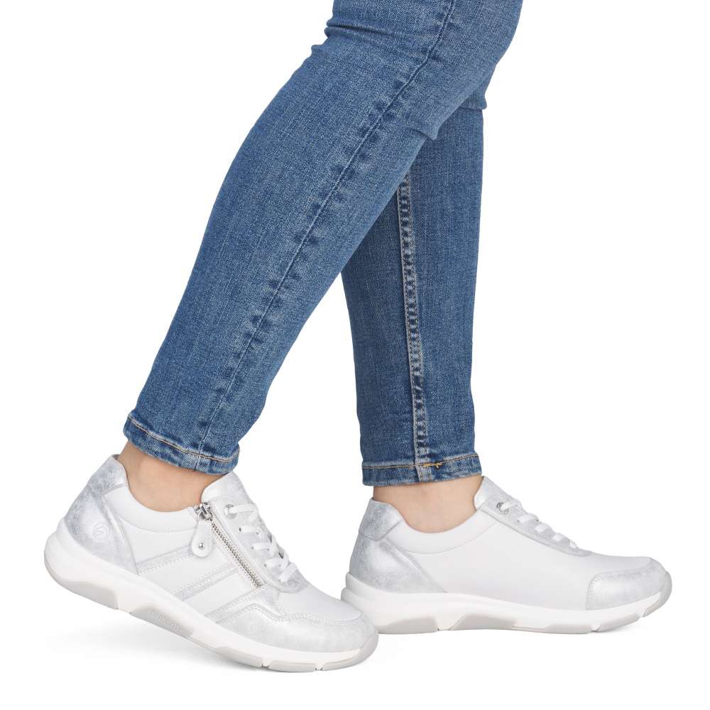 Dámské tenisky REMONTE D1S04-80 bílá S6 | Rieker-eshop.cz